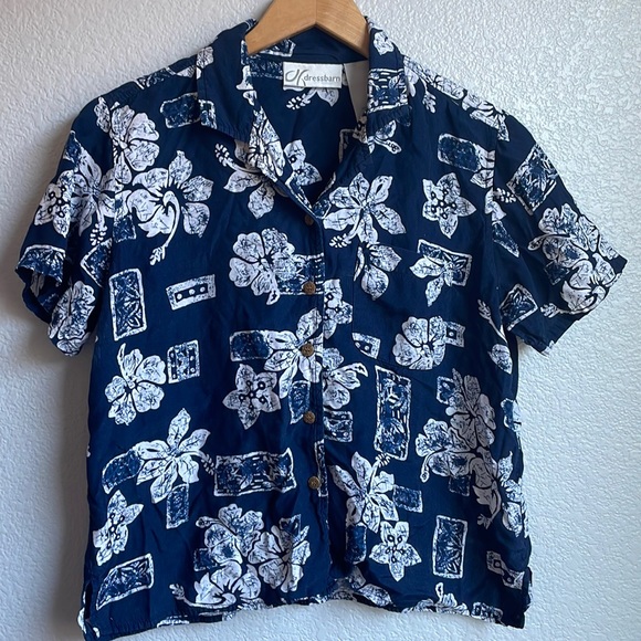 Dress Barn | Tops | Dress Barn Navy Blue Hawaiian Print Shirt | Poshmark
